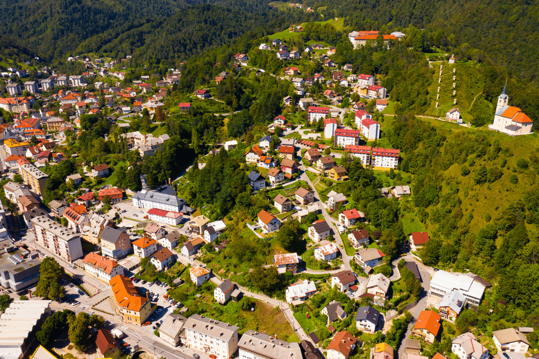 Izlet u Idriju je uvijek dobra ideja! Ovaj slovenski grad prepun je ...