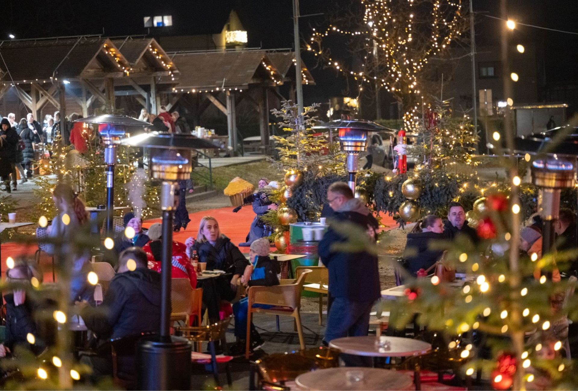 Ovaj mali gradić u blizini Zagreba u hladnijim mjesecima postaje pravi ...