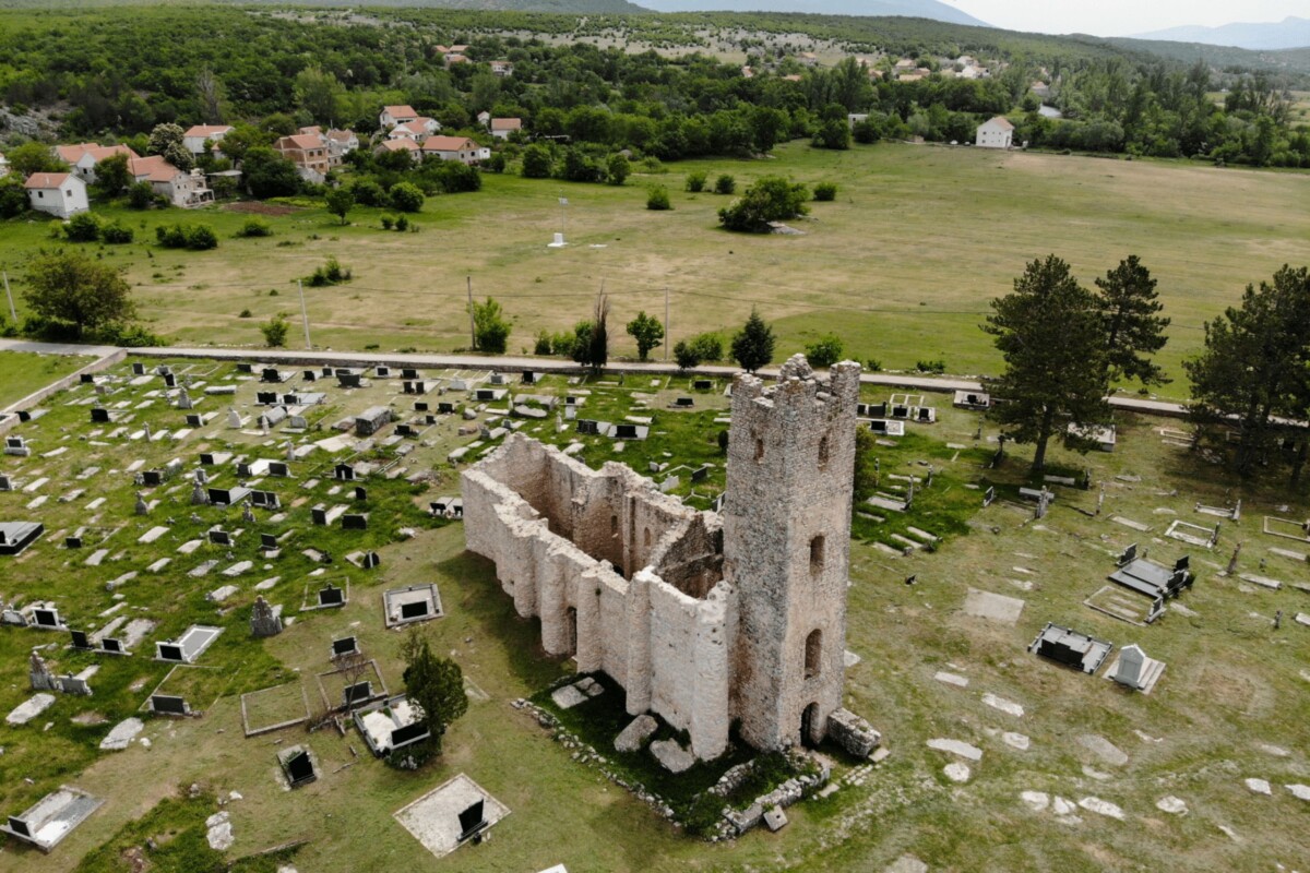 Koja je najstarija crkva u Hrvatskoj? Podignuta je u 9. stoljeću i ...